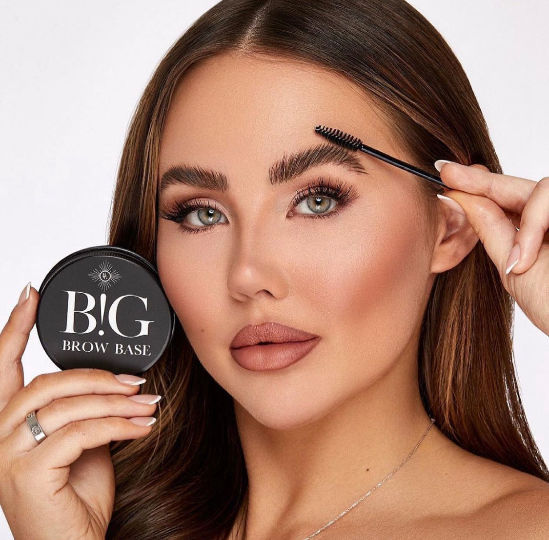 BIG BROW BASE & No21 BRUSH – By Georgina Cosmetics